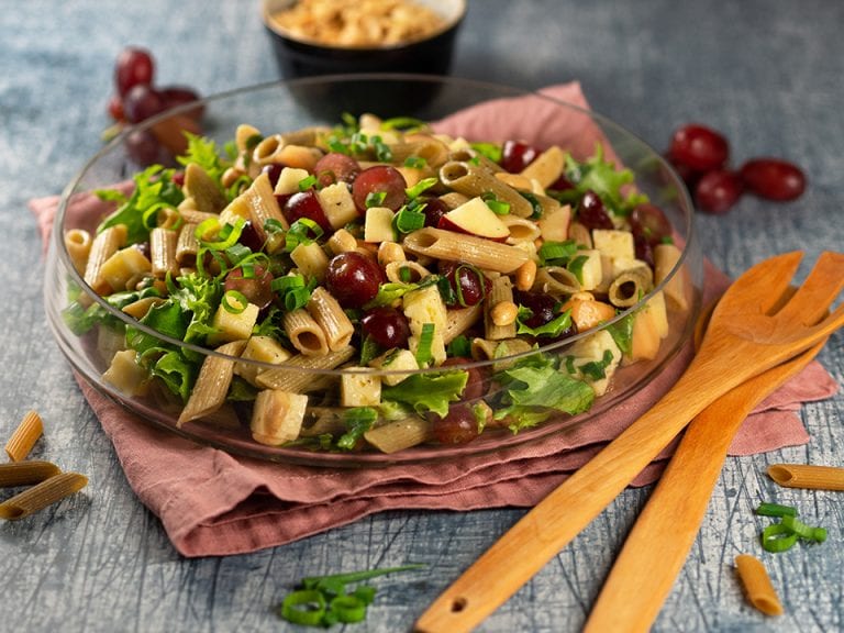 Hedelmä-juusto-pastasalaatti - Torino.fi